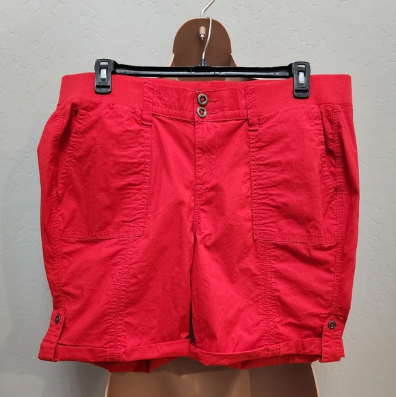 torrid | Shorts | Red Shorts | Poshmark